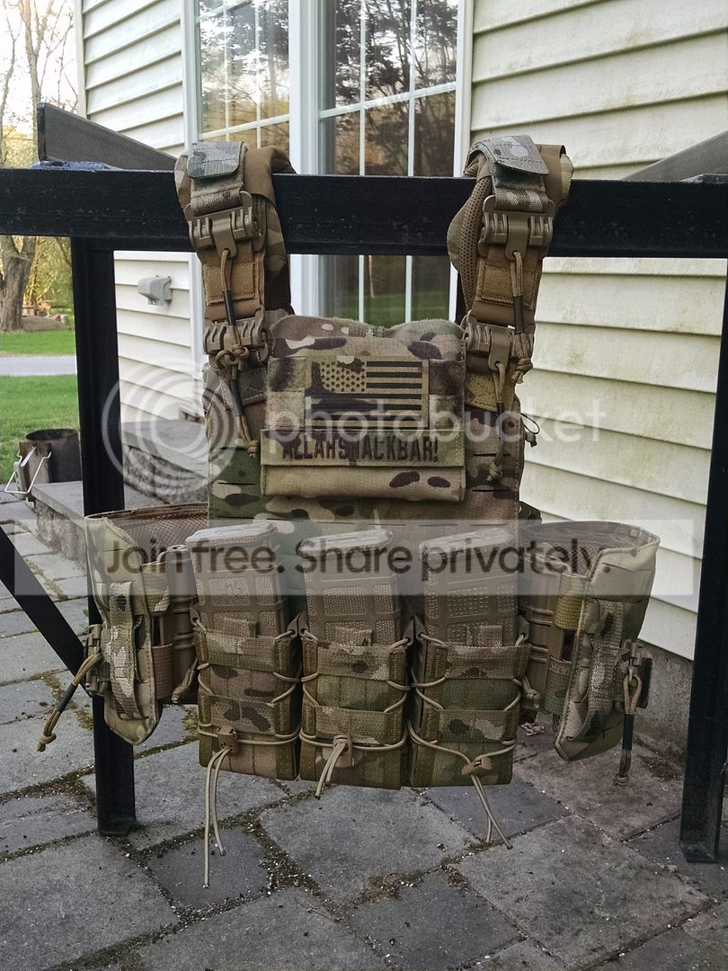 Plate carrier thread? ** This is NOW a post pics of your Plate Carrier ...