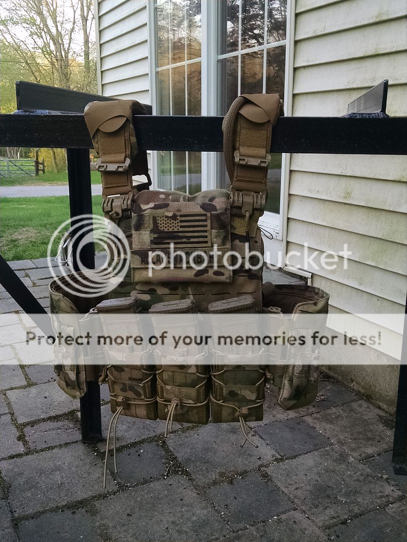 Plate carrier thread? ** This is NOW a post pics of your Plate Carrier ...